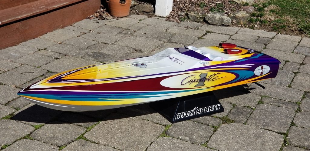 60″ Epic V RC Boat – Ready to Run - BONZI Sports Inc