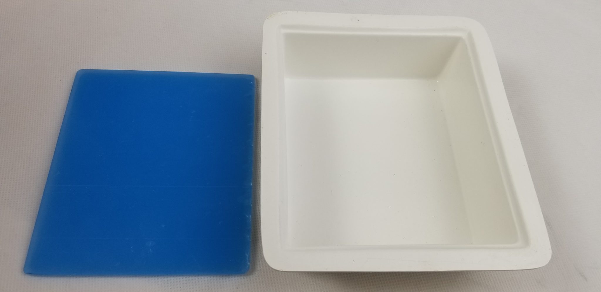 Radio Box - Low Profile | for Catamaran - BONZI Sports Inc